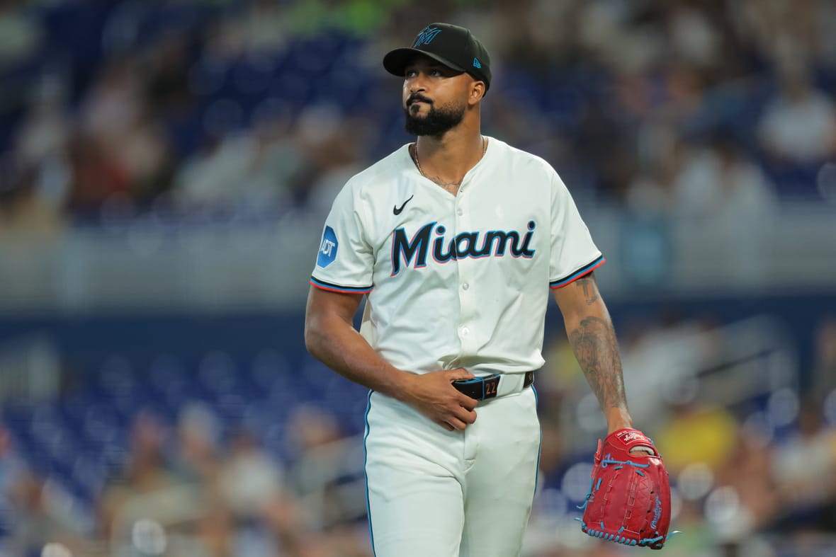 MLB Rumors: Yankees Battling Red Sox for Ace Pitcher Expected To Be ...