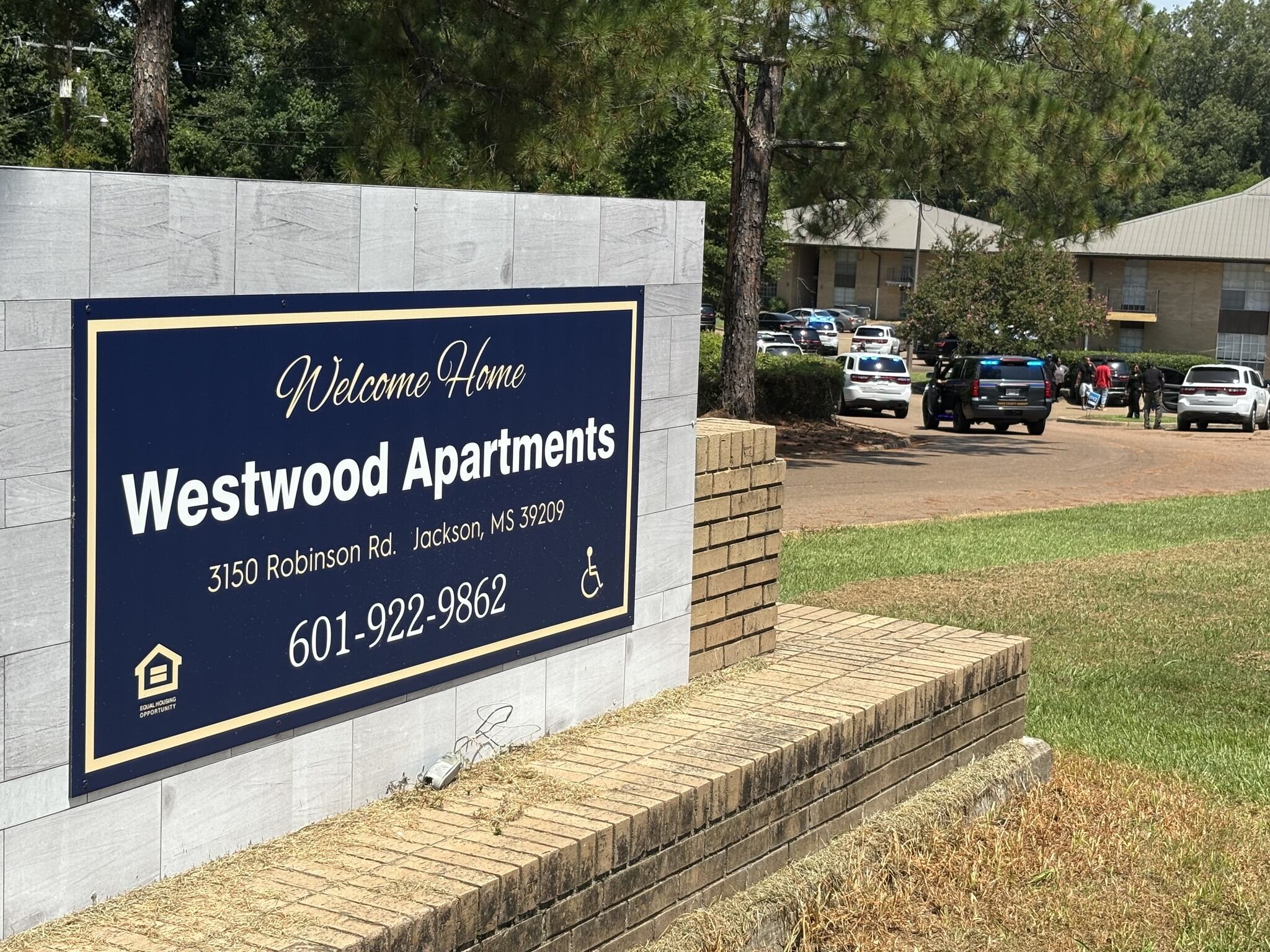 Estranged husband sentenced to life for fatal Jackson leasing office ...