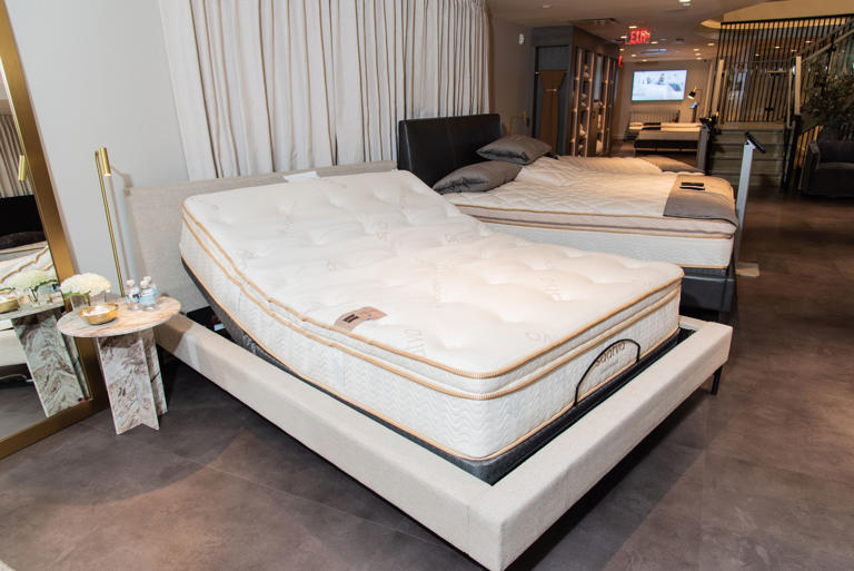 4 best adjustable beds for back pain and better sleep