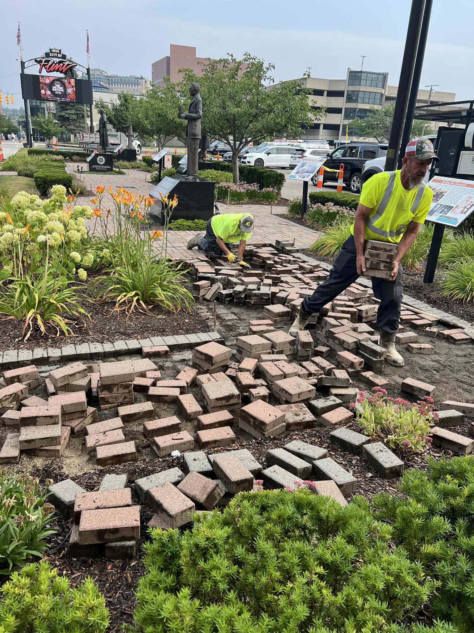 Back to the Bricks® to revamp Flint’s Automotive Pioneer Statue Plaza