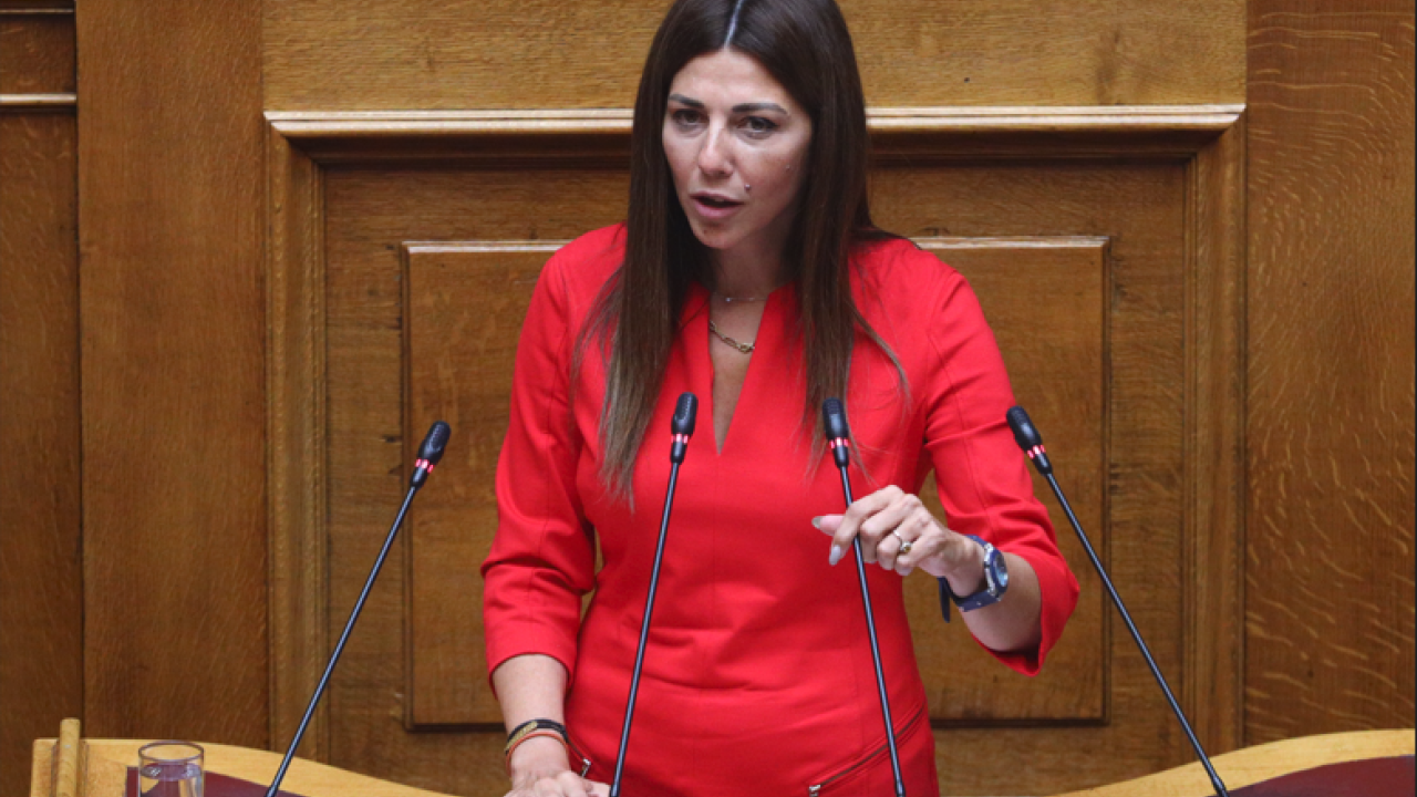 Ζαχαράκη: Δεν καταργούνται οι Πανελλαδικές - Από το 2029 θα μετράνε και ...