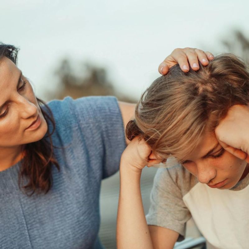 16 Signs You May Have Been Raised by a Narcissistic Parent