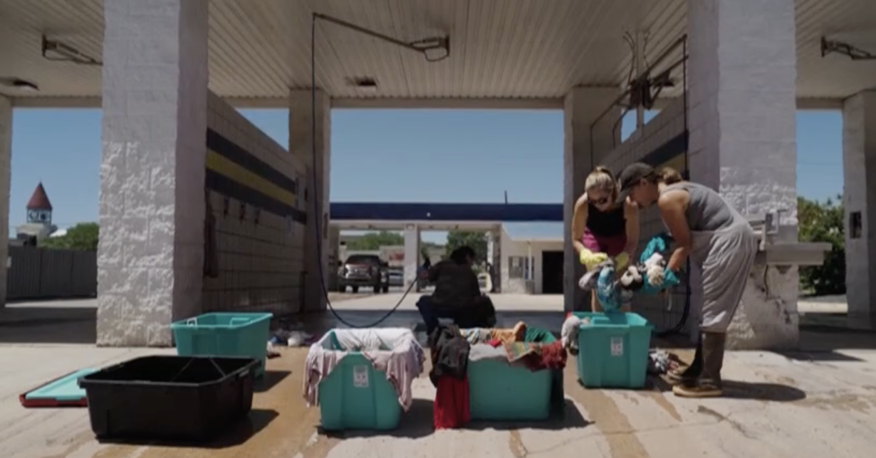 Texas volunteers comb riverbanks to return what the flood took