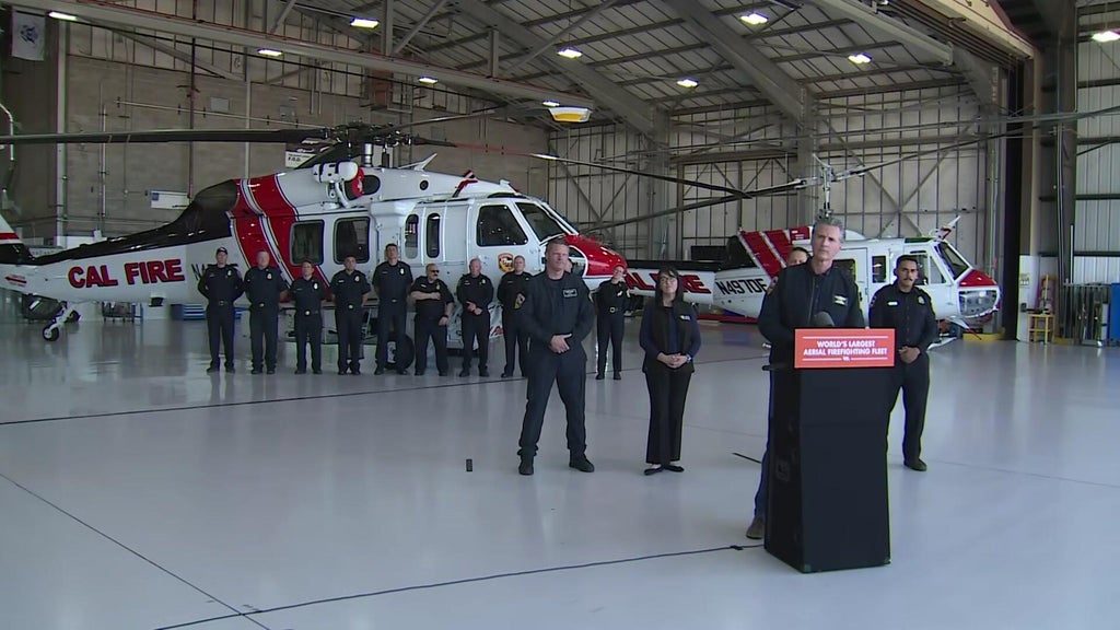 California adds 2 Firehawk helicopters to strengthen state's ...