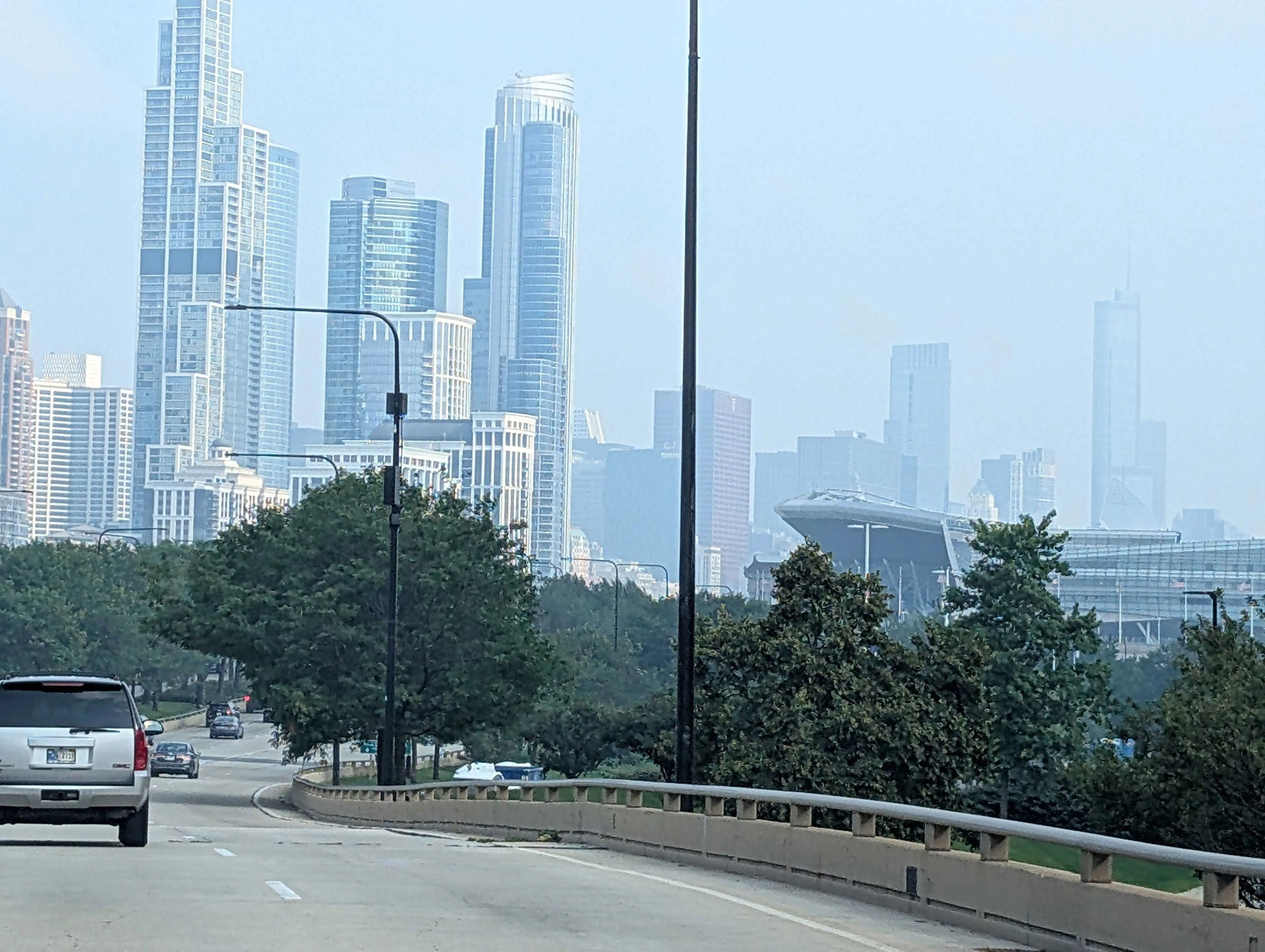 Why is it so smoky outside and where is the smoke coming from in Illinois?