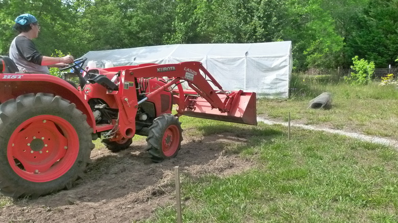 DIY A Greenhouse Out Of A Shade Tent (Or Other Items You Might Already ...