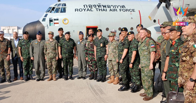 ทบ.นำคณะนานาชาติลงพื้นที่ดูชัดๆ กัมพูชายิง รร.-รพ.-ร้านสะดวกซื้อพังยับ