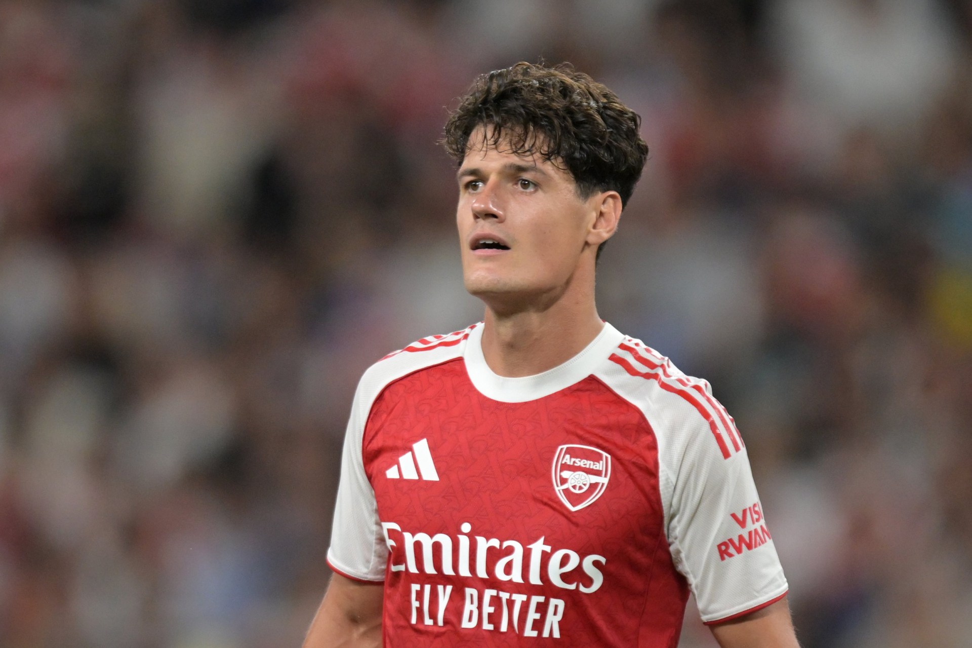 Frank sends message to Norgaard over £15m Arsenal move