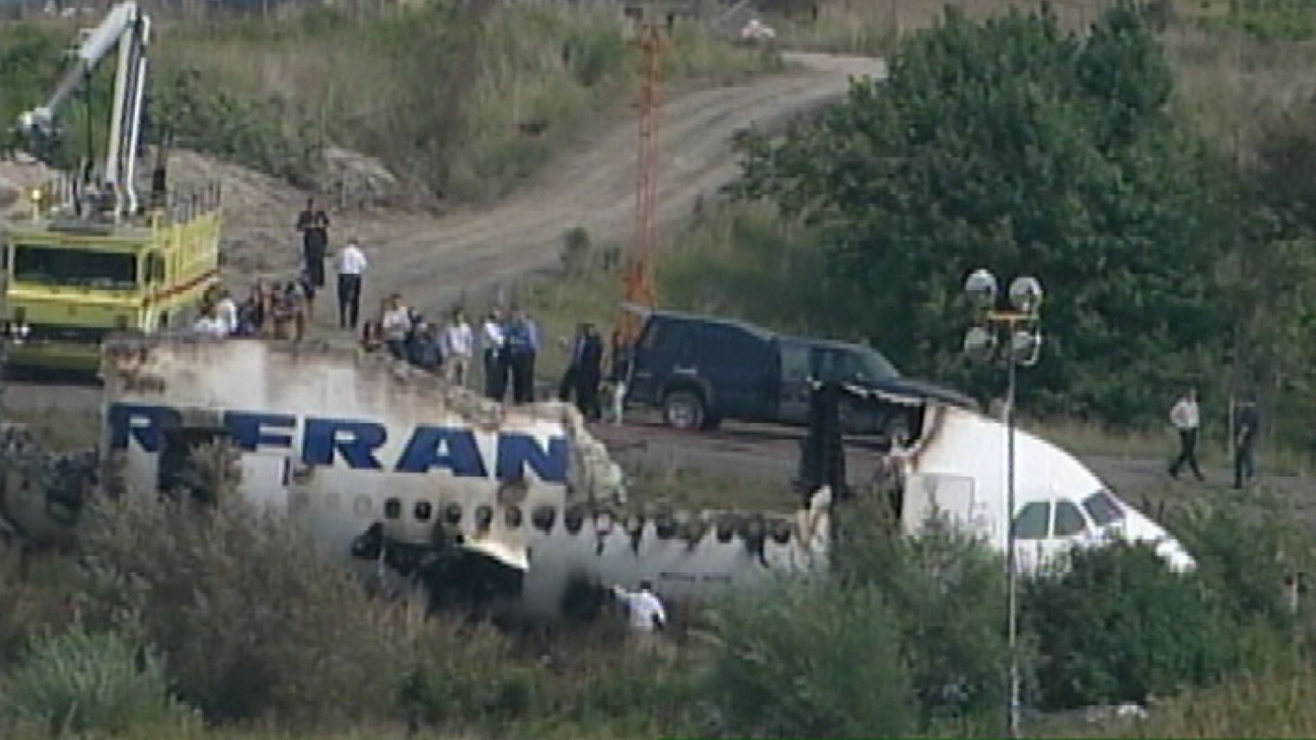 Survivors recall Air France crash in Toronto 20 years ago