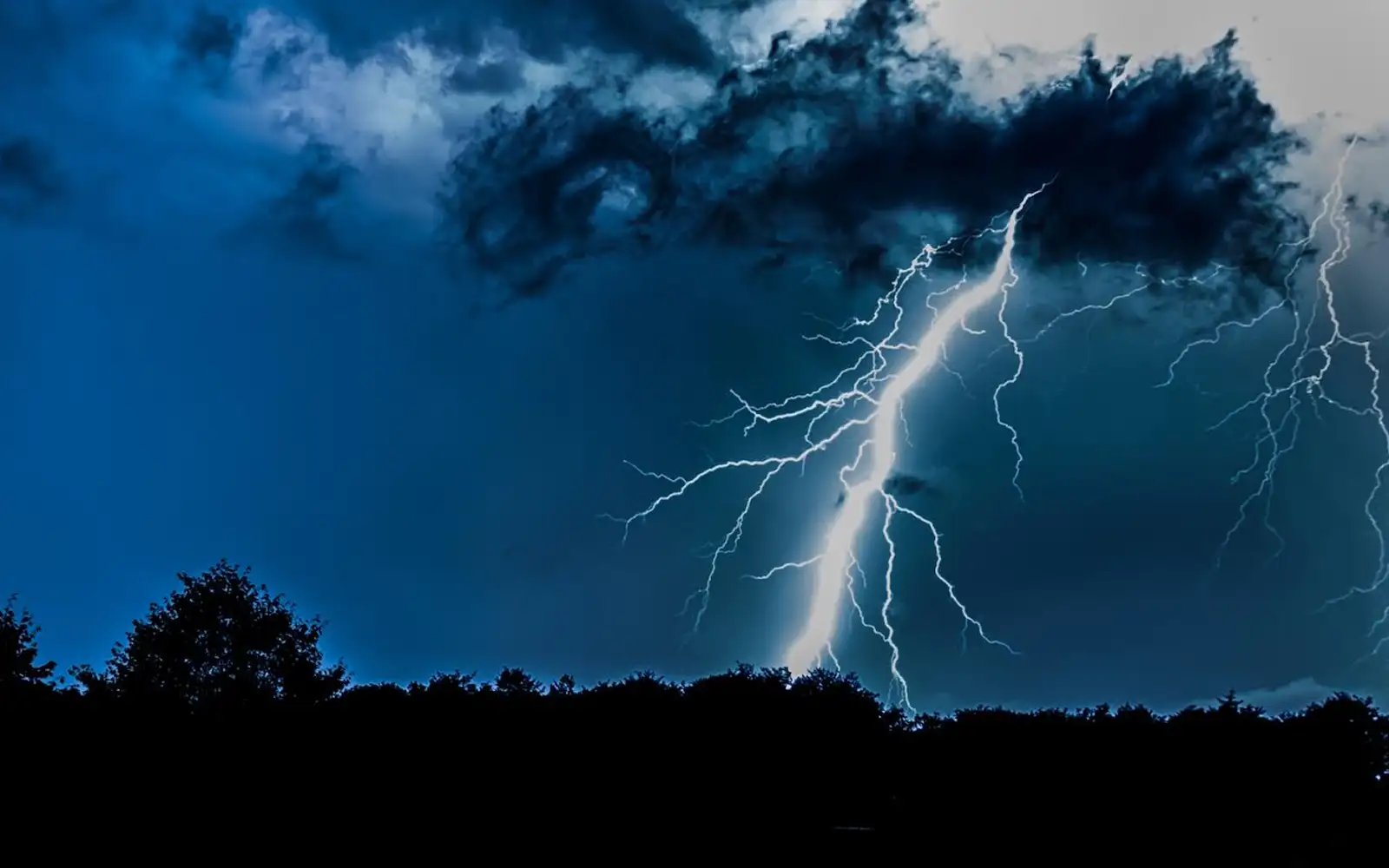 829km lightning megaflash sets new world record