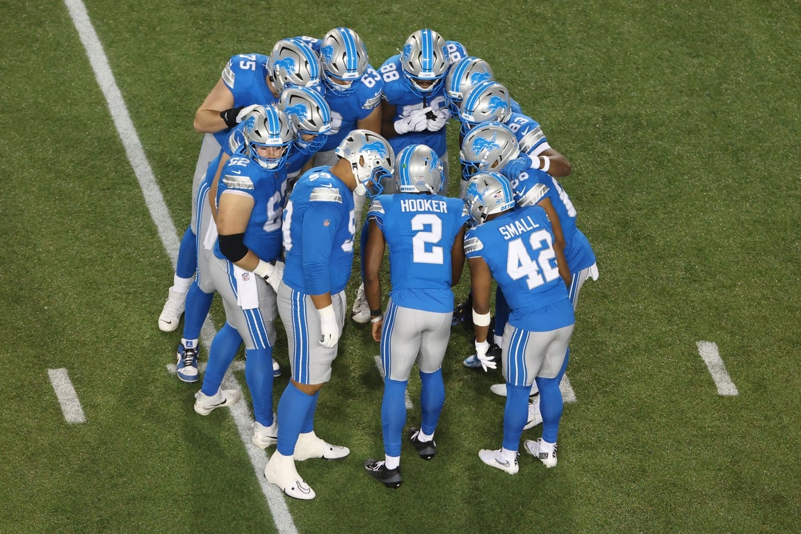 Football is back! Epic photos from the NFL Hall of Fame Game