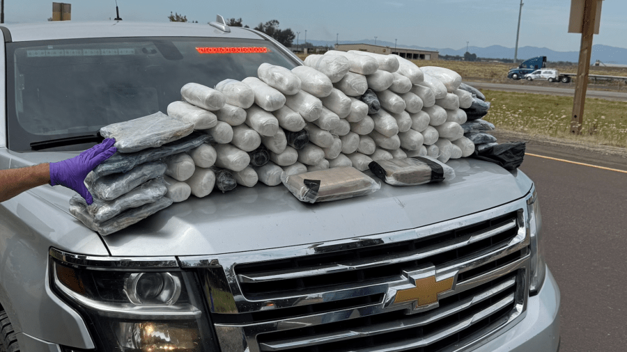 112 pounds of meth seized in major drug bust on I-5 in Oregon; 2 arrested