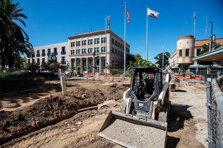 With Merced's Main Street direction change done, work continues on Bob ...