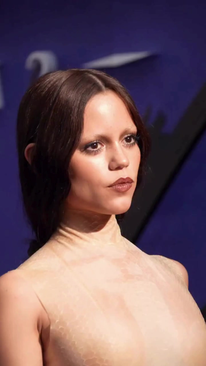 Jenna Ortega Stuns in Shredded Snakeskin for ‘Wednesday’ Season 2 ...