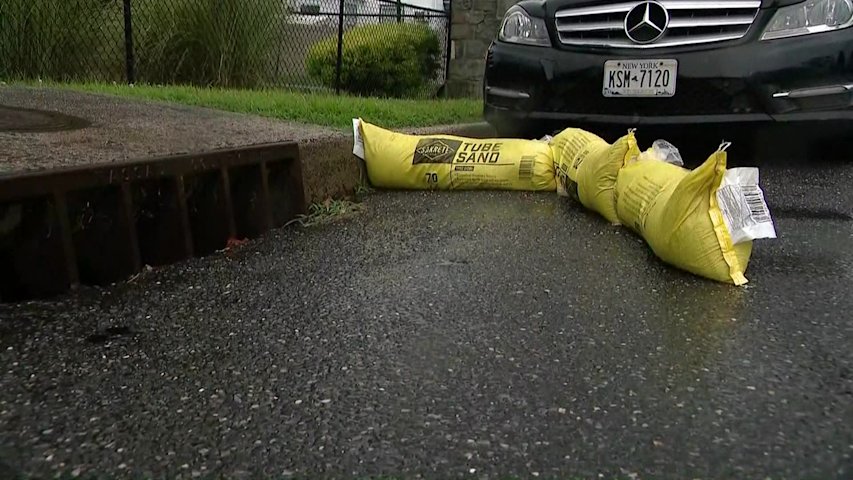 Long Islanders take precautions for potential flooding