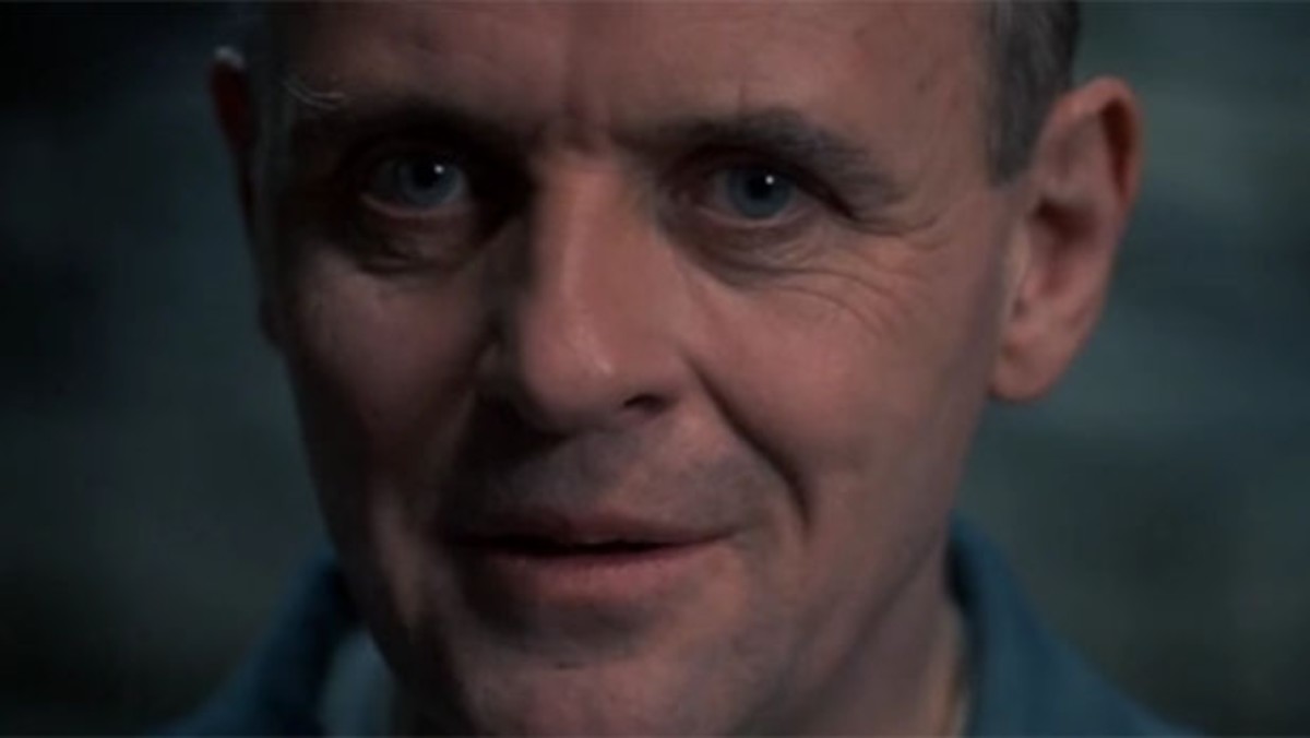 Hollywood Legend Roasts Viral Beauty Product in Perfect Deadpan
