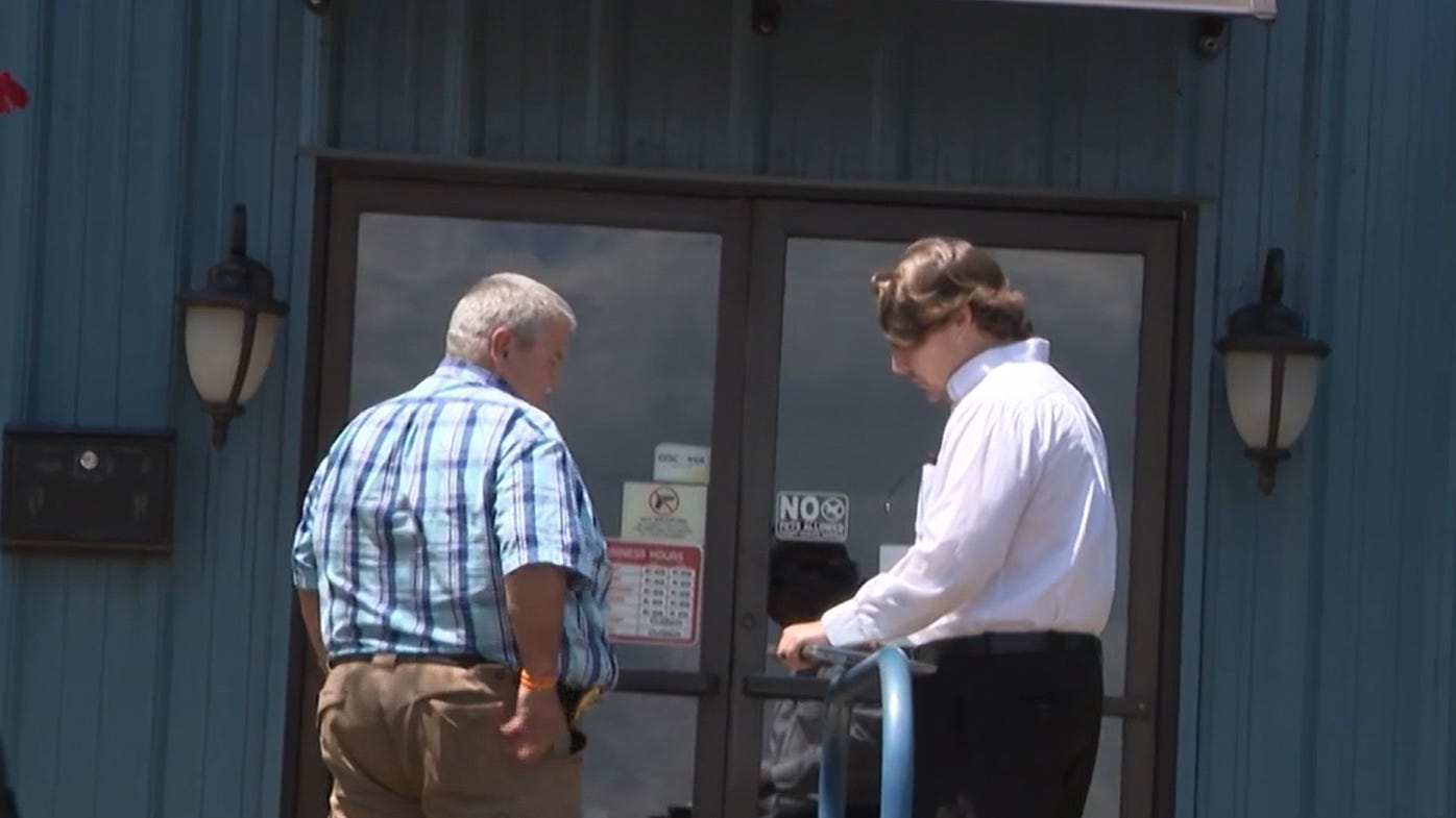 SLED agents arrive in Calhoun Falls