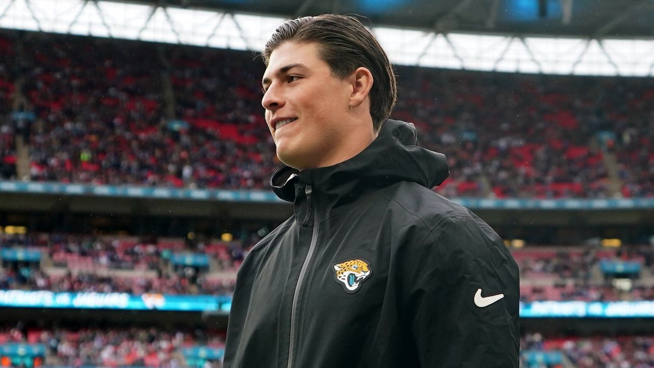 Welsh rugby star Louis Rees-Zammit signals end of NFL journey