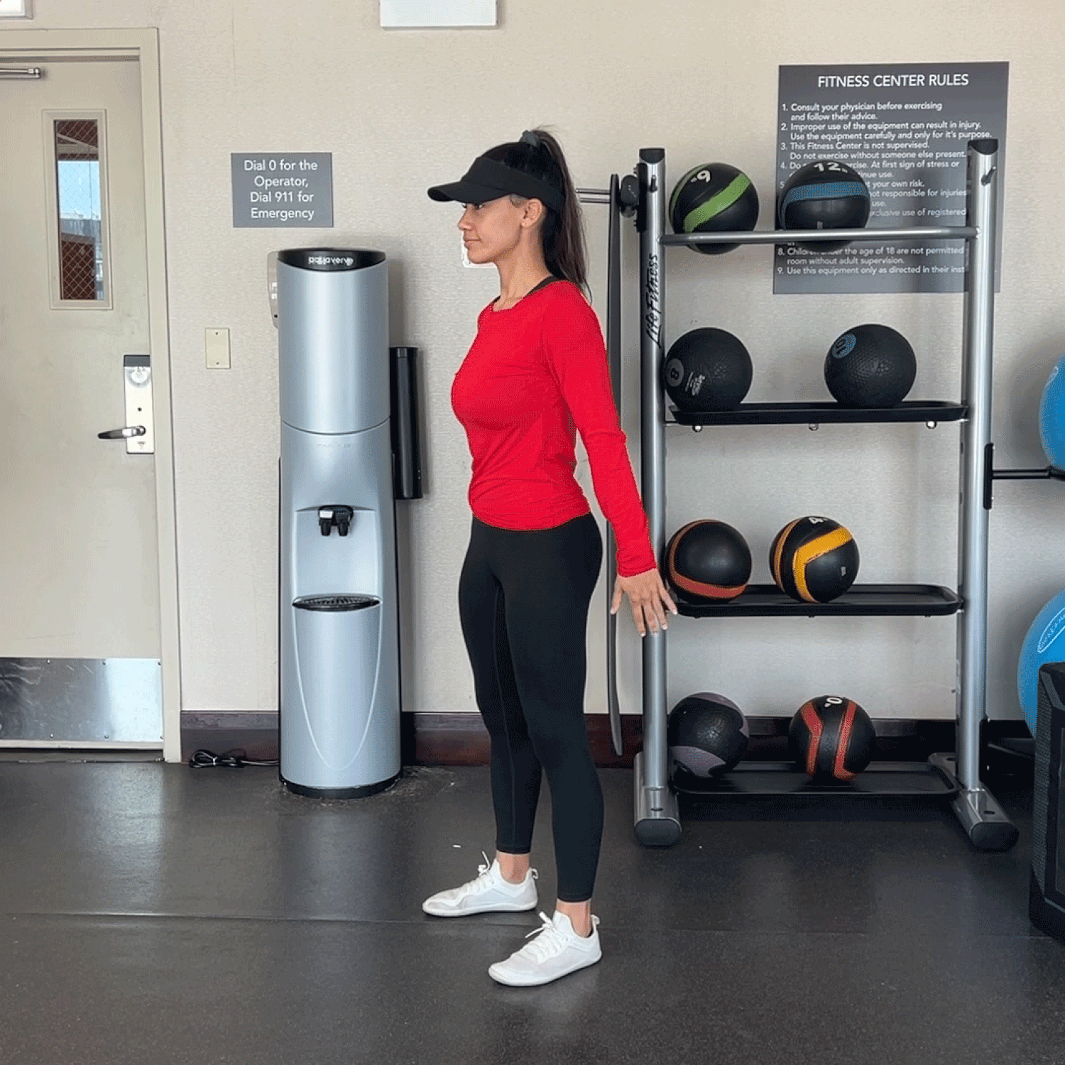 Squats and Lunges Are Both Effective — But 1 Is Better for Building Muscle