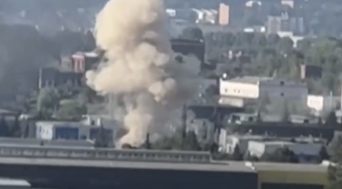 ‘Brains’ of the battlefield destroyed: Ukraine blows up Russian ...