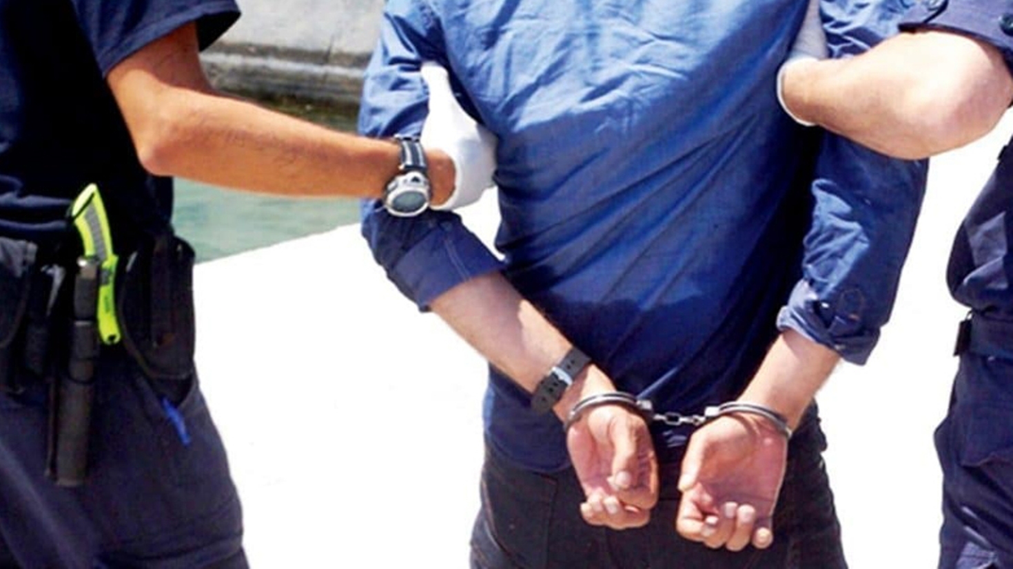 Μυτιλήνη: Λιμενικός έστειλε δέμα με ναρκωτικά στον εαυτό του και συνελήφθη