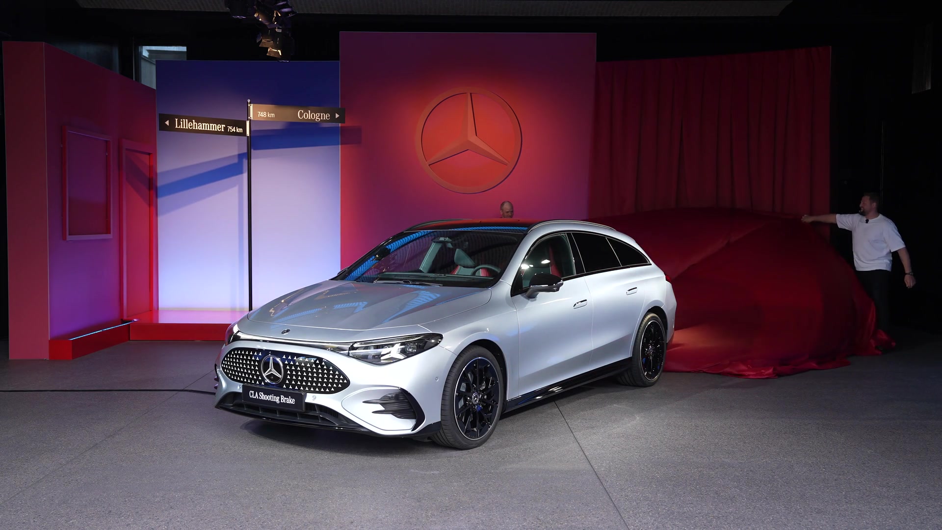 Mercedes-Benz CLA 250+ Shooting Brake with EQ technology Detailed ...