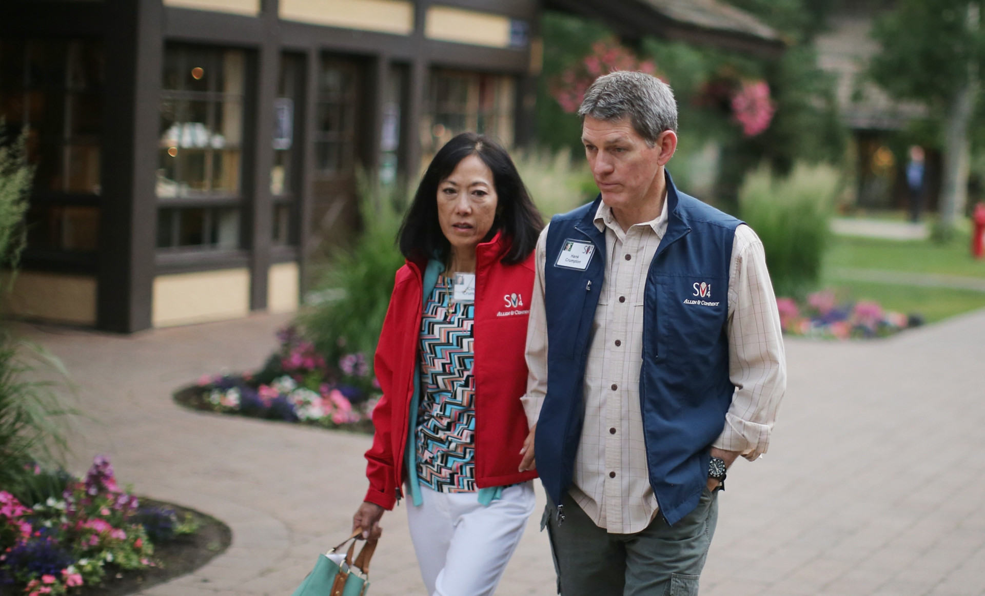 Interessante Regeln, die CIA-Beamte befolgen müssen