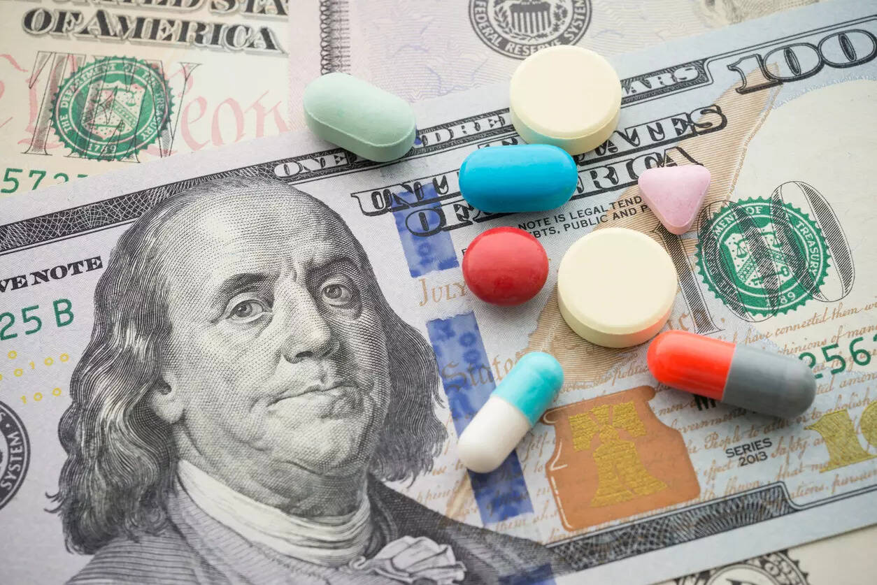 Trump pressures 17 pharma CEOs to cut US drug prices