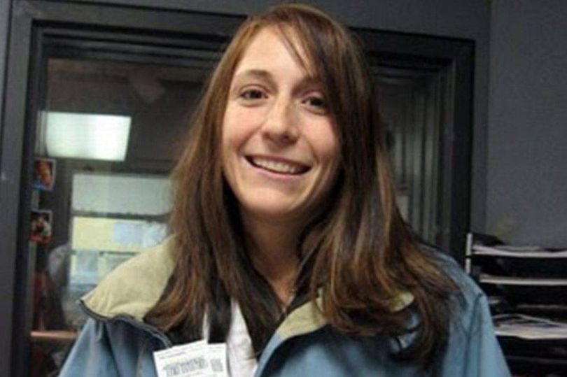 DJs laugh as young California mum slowly kills herself drinking water ...