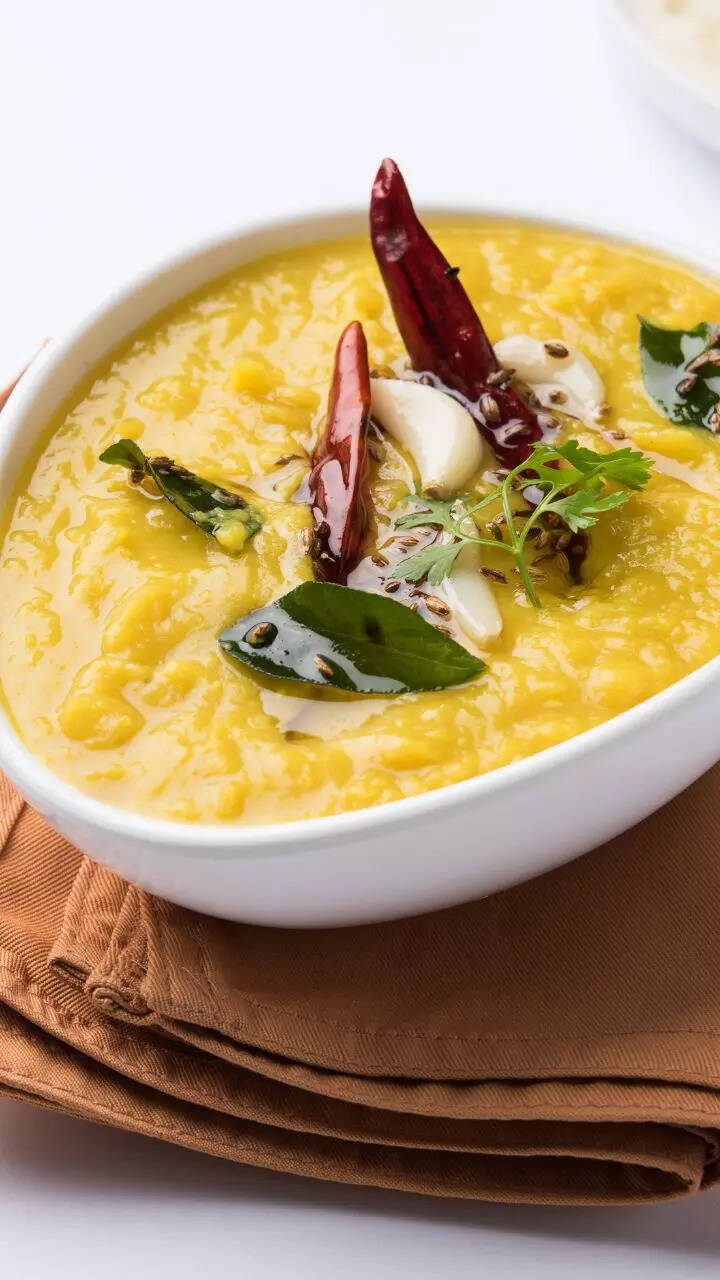 How to make Dal Tadka in a pressure cooker
