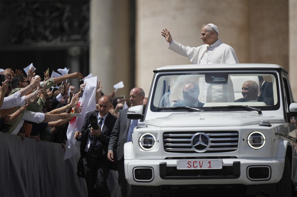 Vatican strikes solar farm deal to become the world's first carbon ...