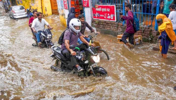Bihar Under Orange Alert: Heavy Rain Lashes 19 Districts, Waterlogging ...