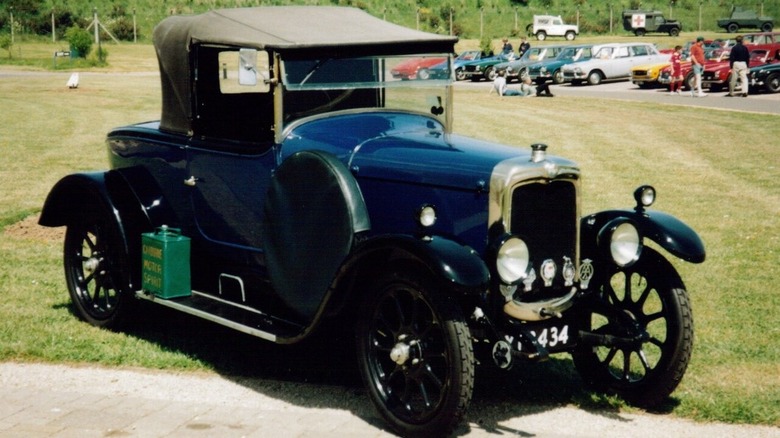 Why Did Triumph Stop Building Cars?
