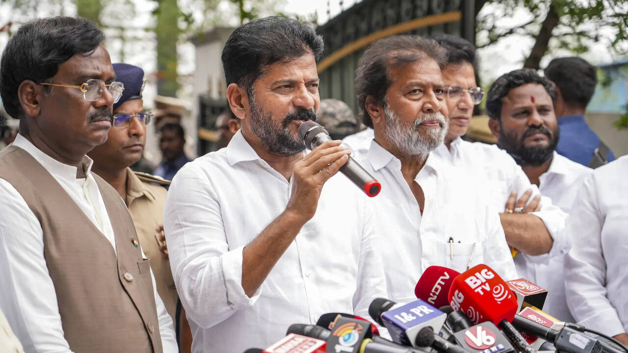 'Feel Like Slapping Them': Revanth Reddy’s Angry Tirade Against Young ...