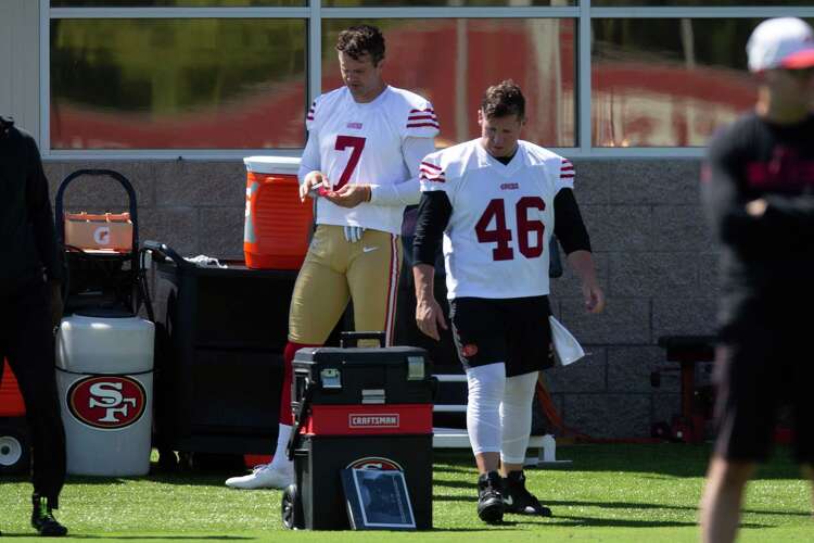 ‘You play in the NFL?' 49ers' Jon Weeks reflects on unlikely path, 244 ...