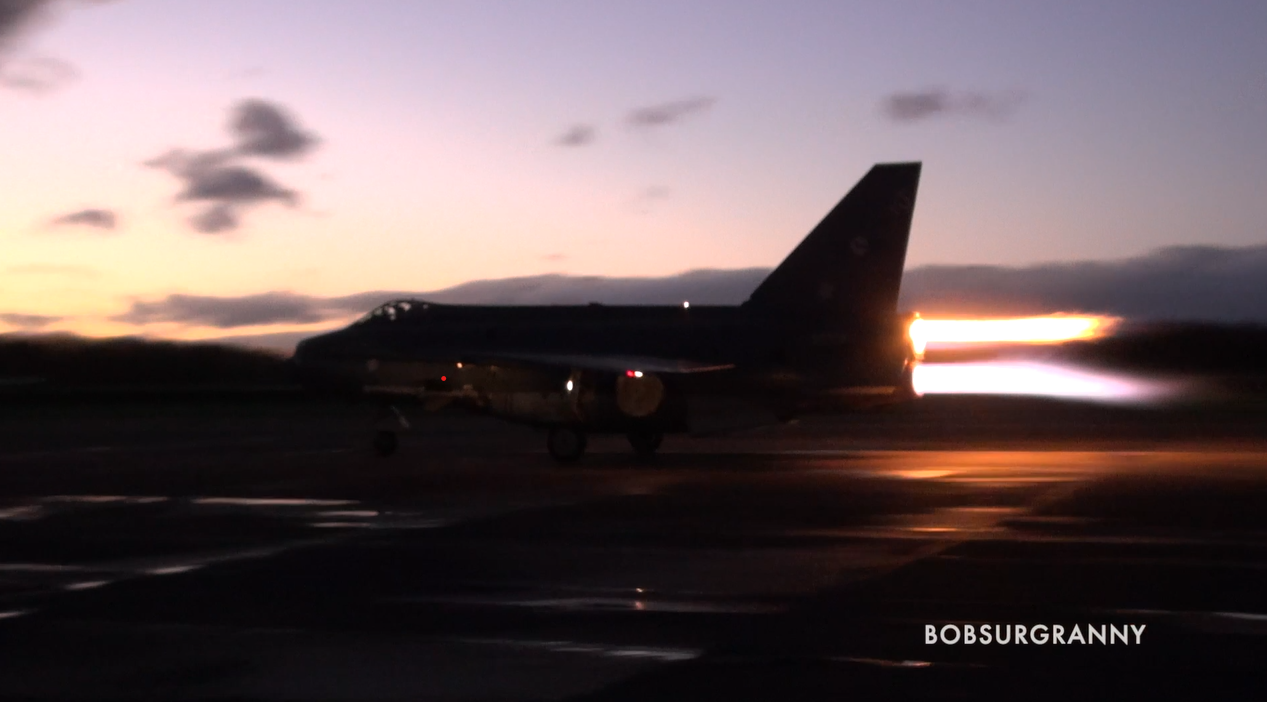 Twilight Thunder: EE Lightning Afterburner Run Lights Up the Night