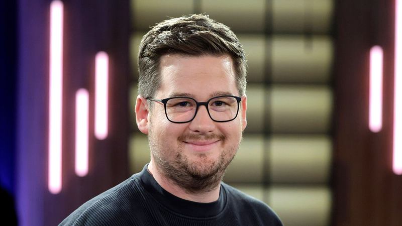 Chris Tall: Hat der „Take Me Out“-Moderator eine Freundin?