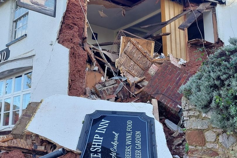 Pub wreck could be saved after catastrophic collapse
