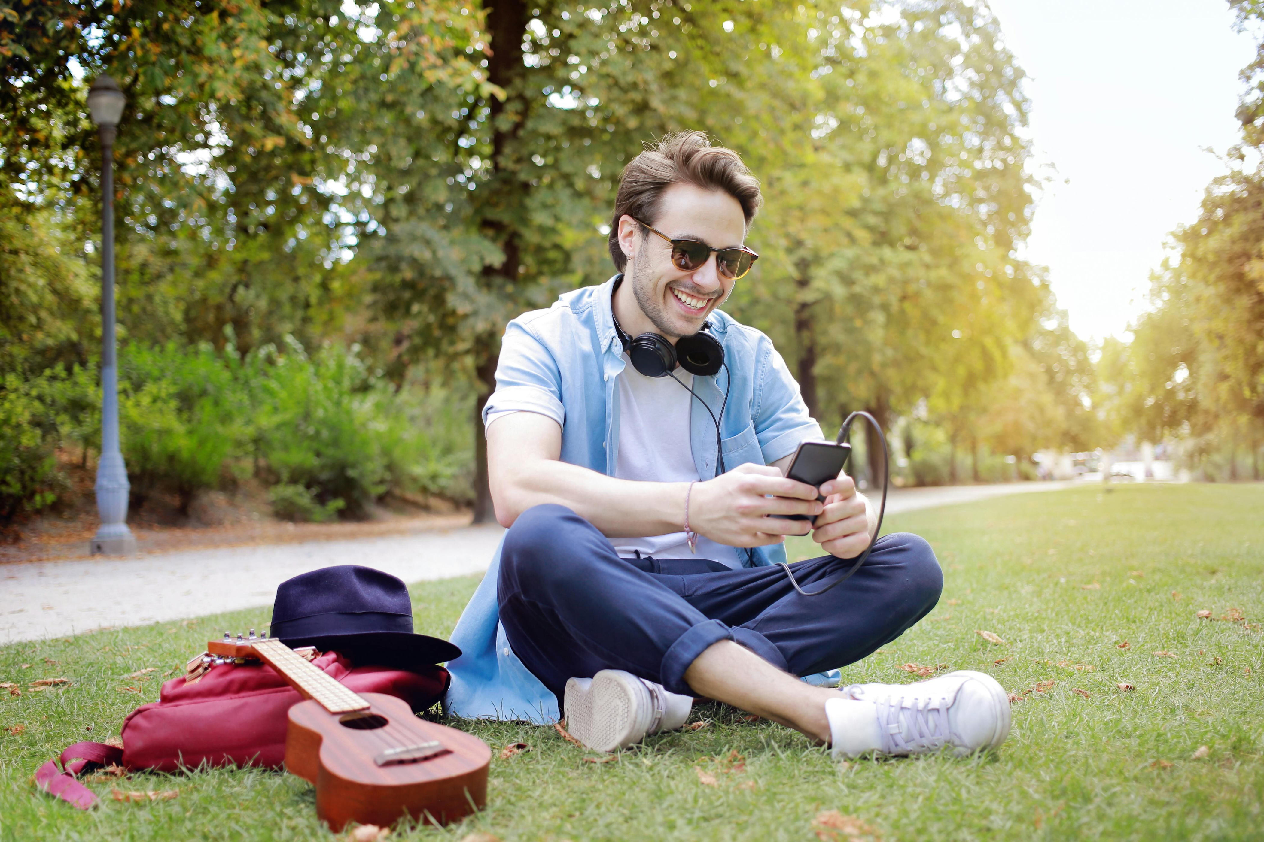 ¿En qué países los colombianos pueden usar roaming sin costo y cómo ...