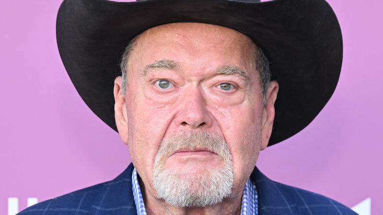 Jim Ross: Wrestlers Used To Look First For Hulk Hogan's Name On Cards ...