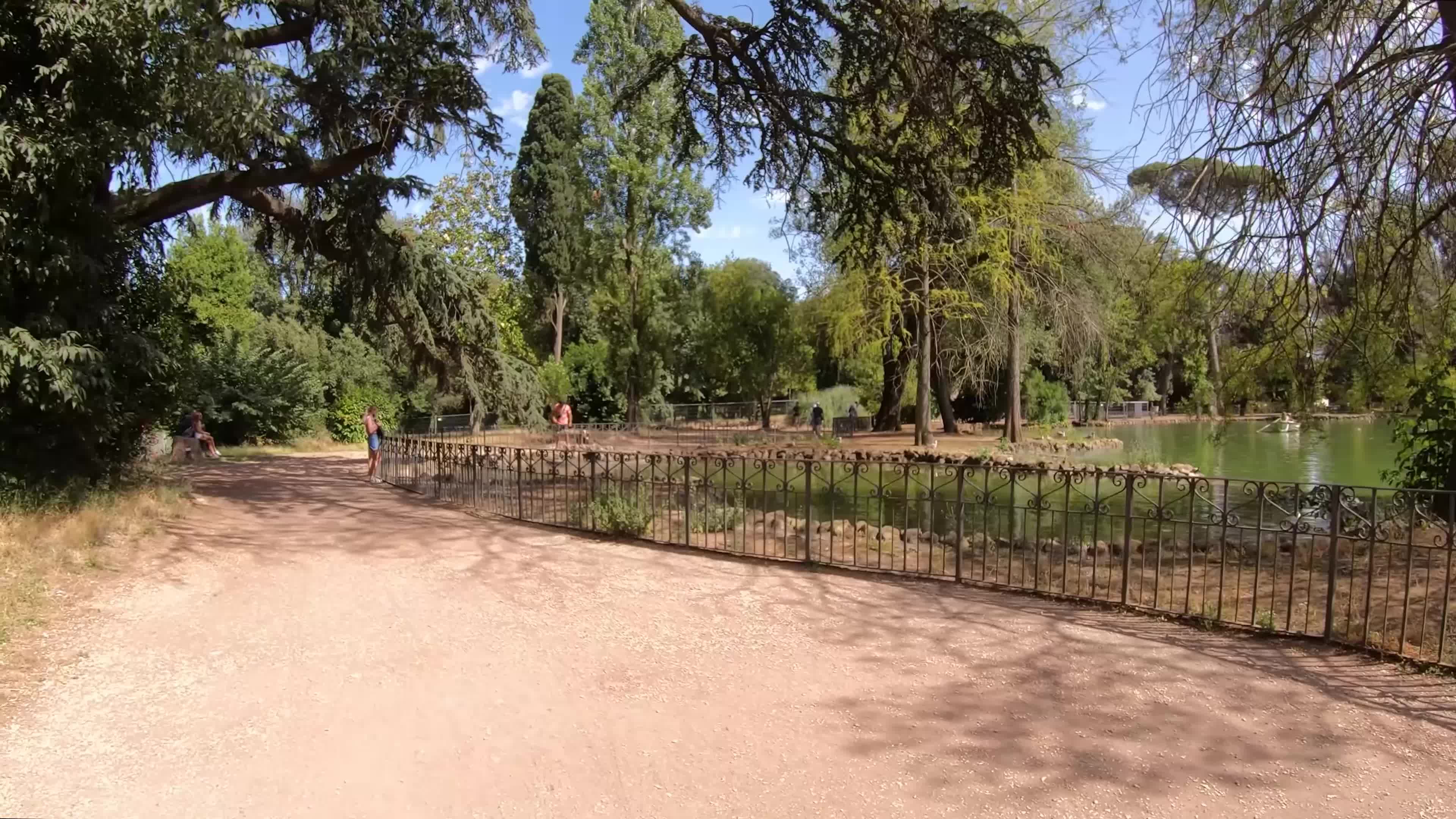 Balade dans le parc de la Villa Borghese à Rome (4K)
