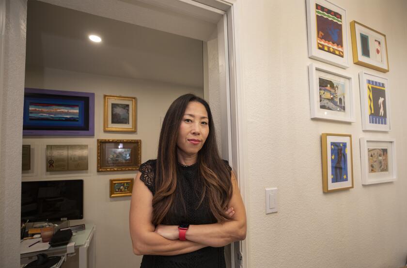 She faced $500 daily HOA fines for an unapproved door in her home. A ...