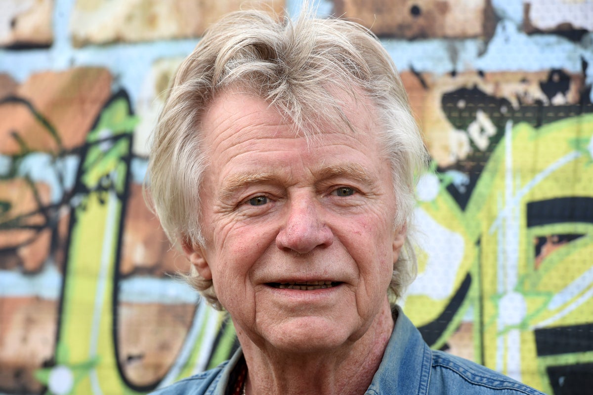 1970s rock musician Dave Edmunds critically ill in hospital after ...