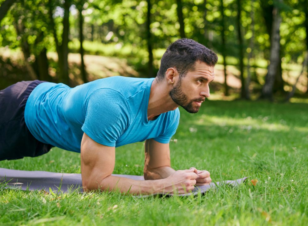 I’m a Coach and Most Men Over 50 Fail These 4 Core Tests