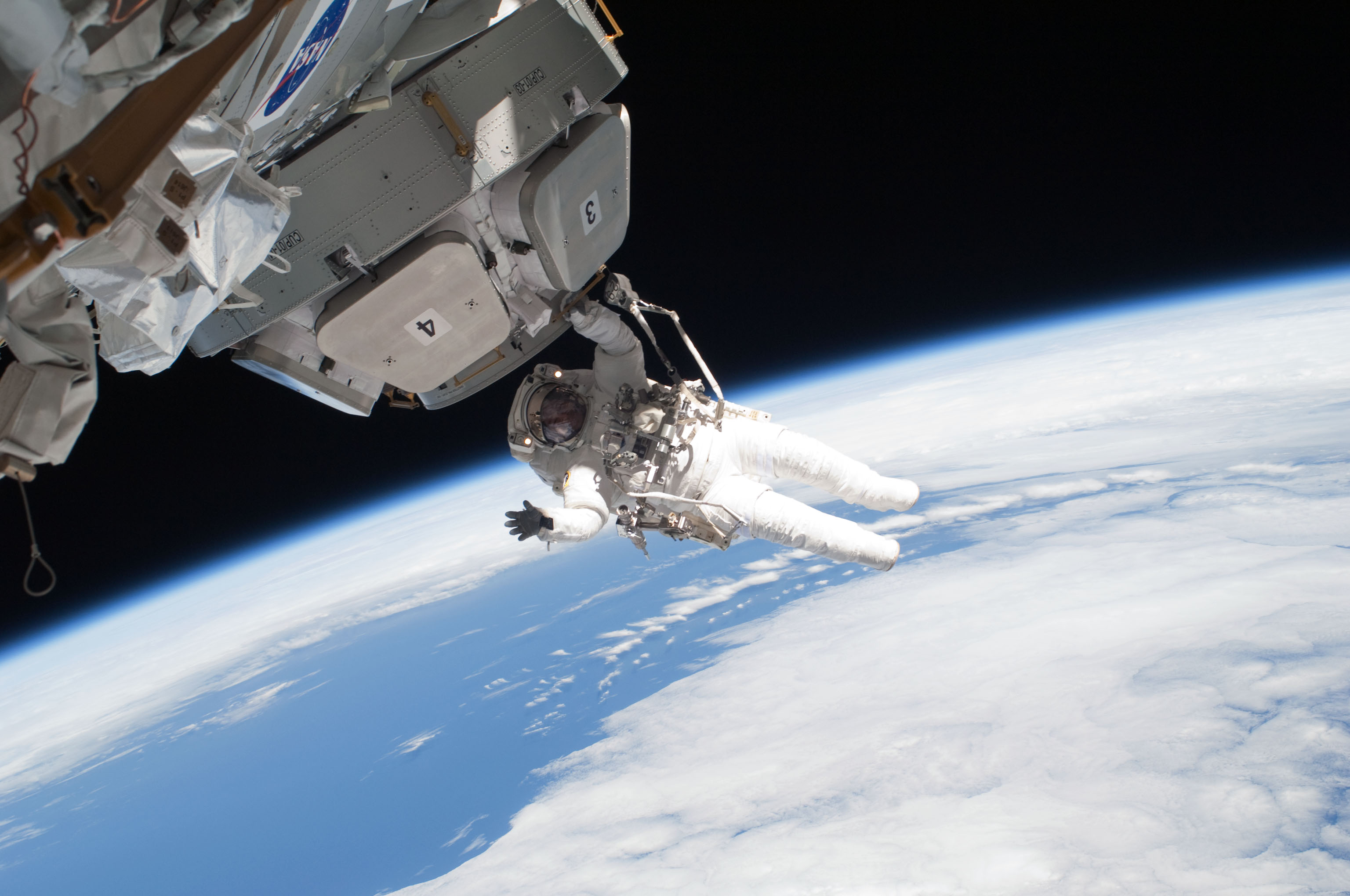 Top 10 Space Movies Ranked — Did Your Favorite Make the List?