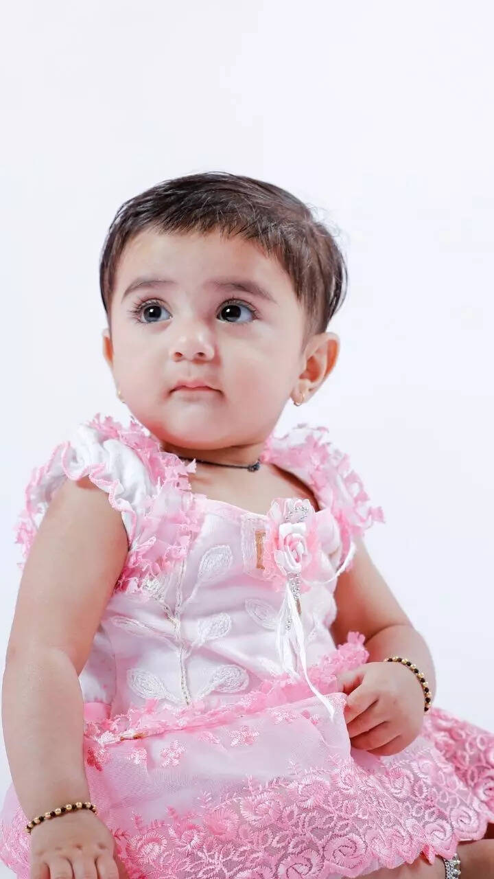 10 baby girl names which mean joy or delight
