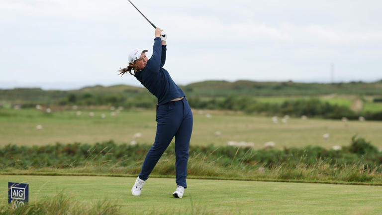 Lottie Woad's second-round charge derailed by late triple bogey at AIG Women's Open