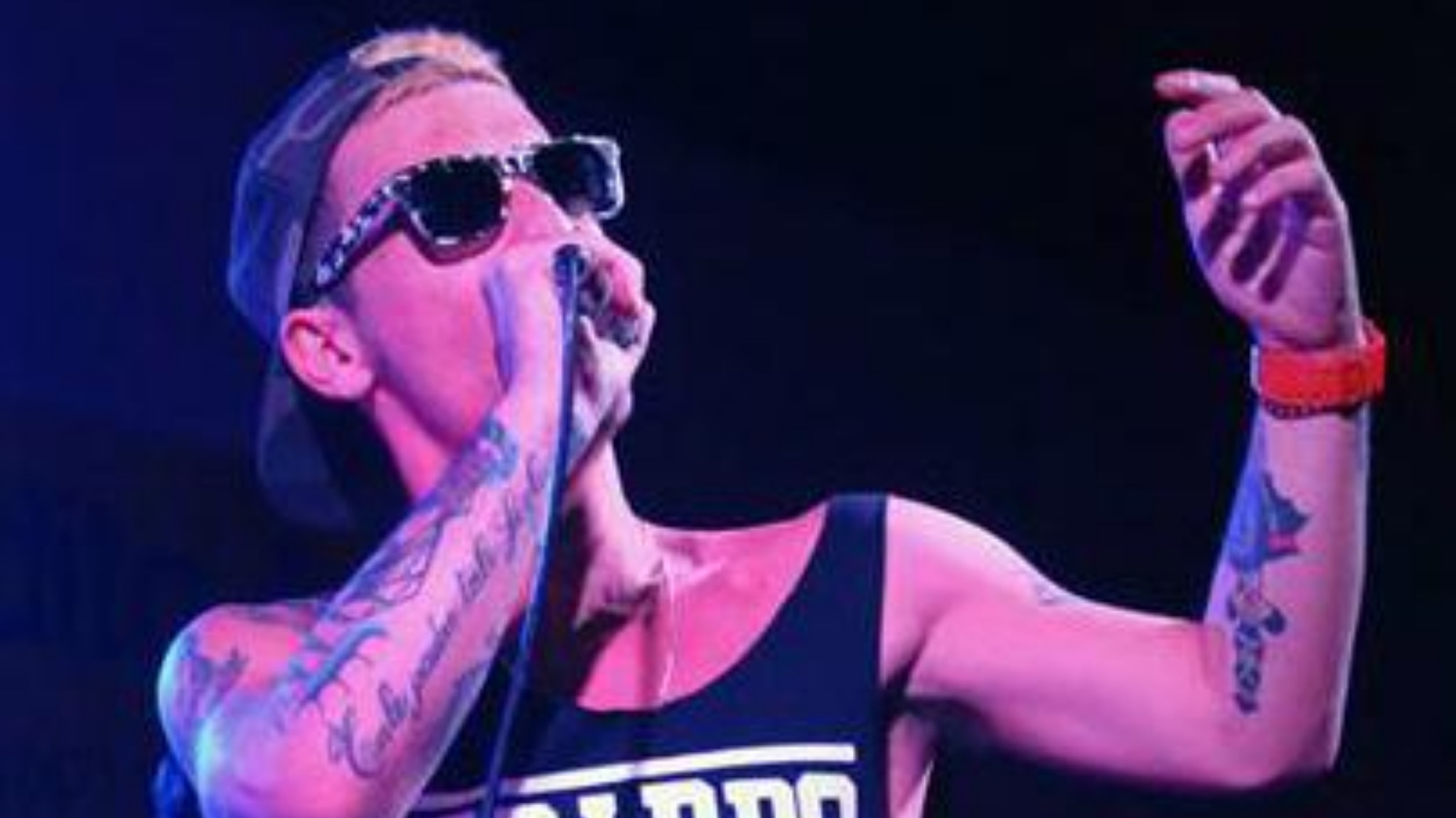 Morto a 40 anni il rapper romano Jesto, il cordoglio dei colleghi ...