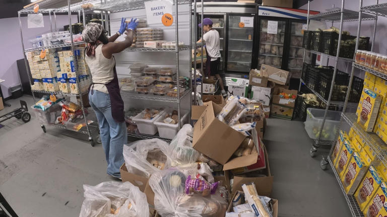 Jell-O shots bring $52K to LSU food pantry