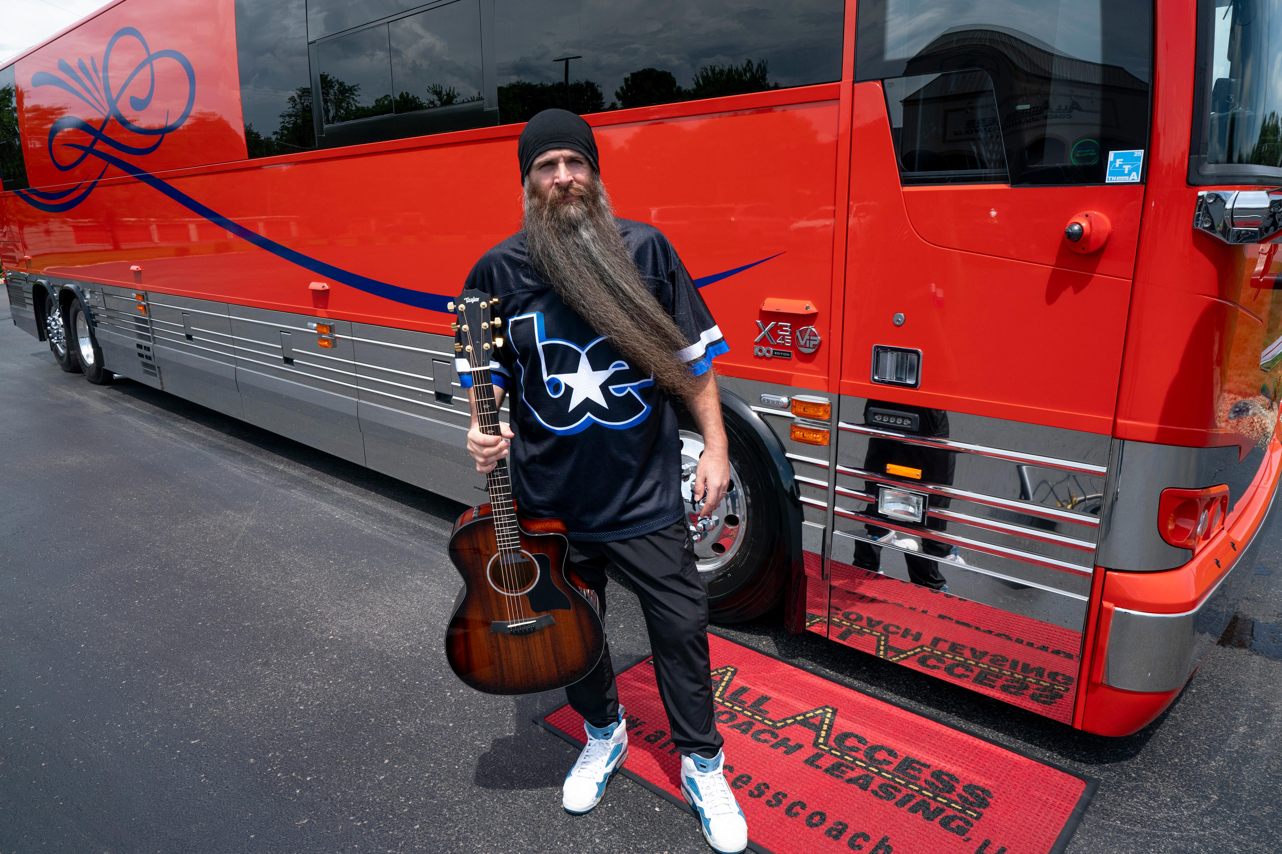 How one TikTok catapulted a Nashville bus driver into viral music fame